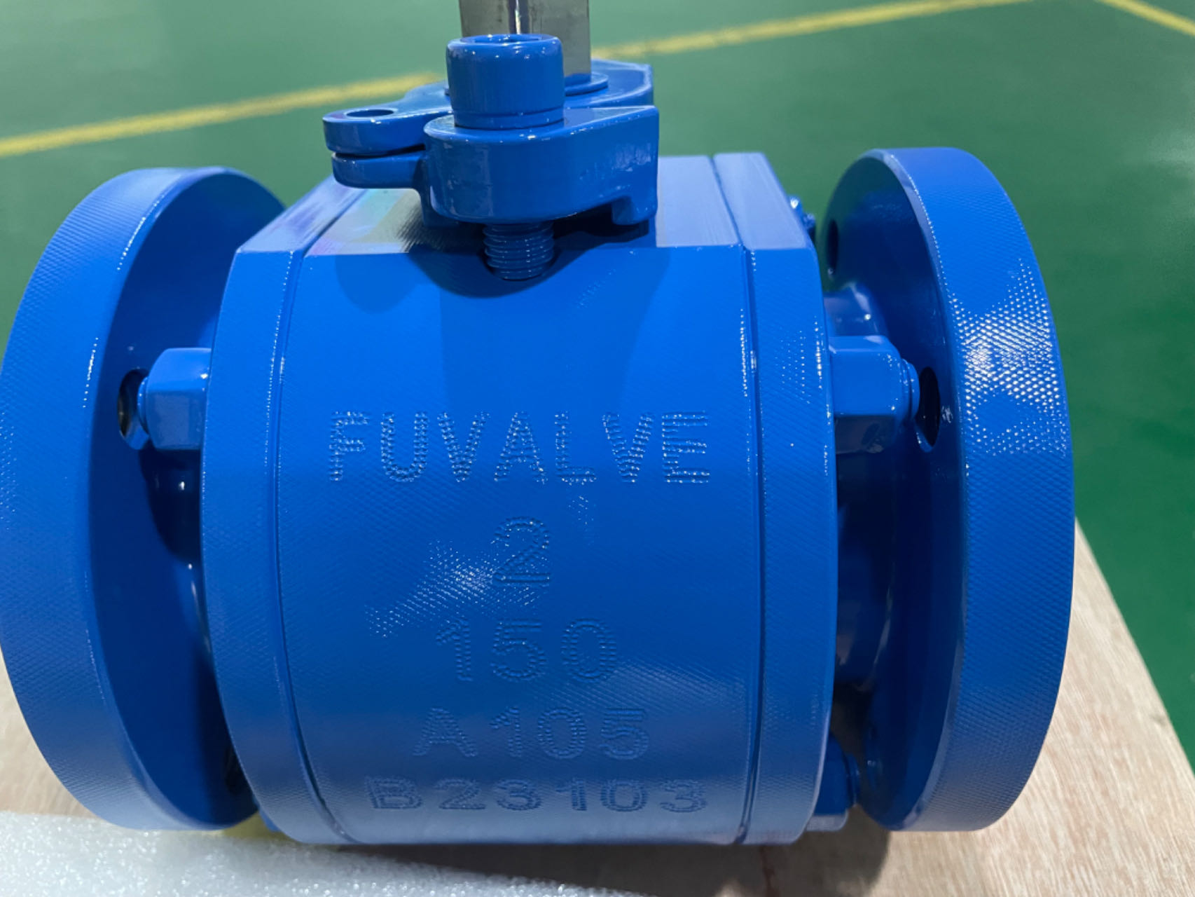 FUV ceramic ball valve for transports a stream of carbon - FUVALVE ...